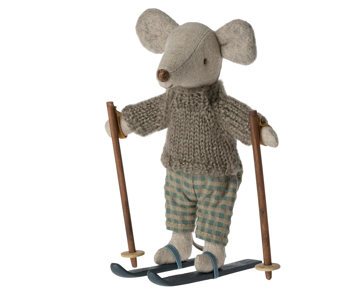 Winter Mouse with Ski Set, Big Brother – Ocean State of Mind PR